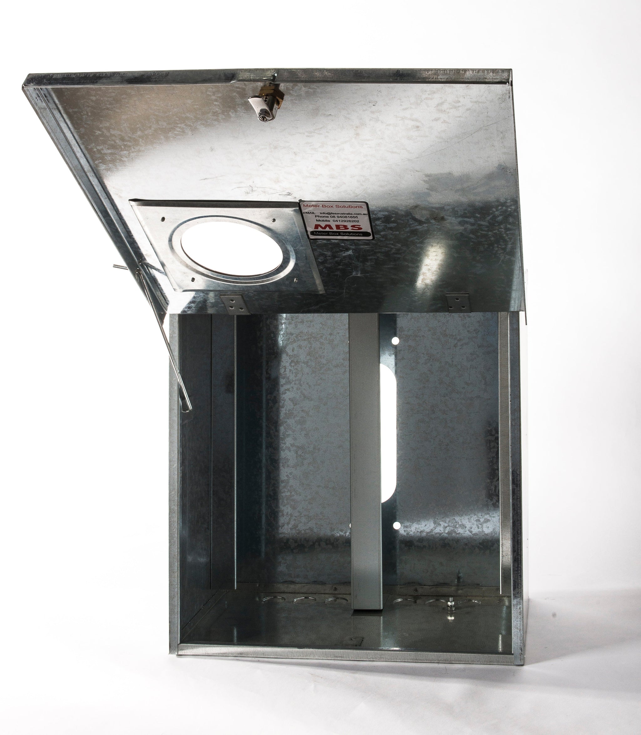 WA Meter Box 4 Galvanised with Window & Lock 450x450 – fes-australia
