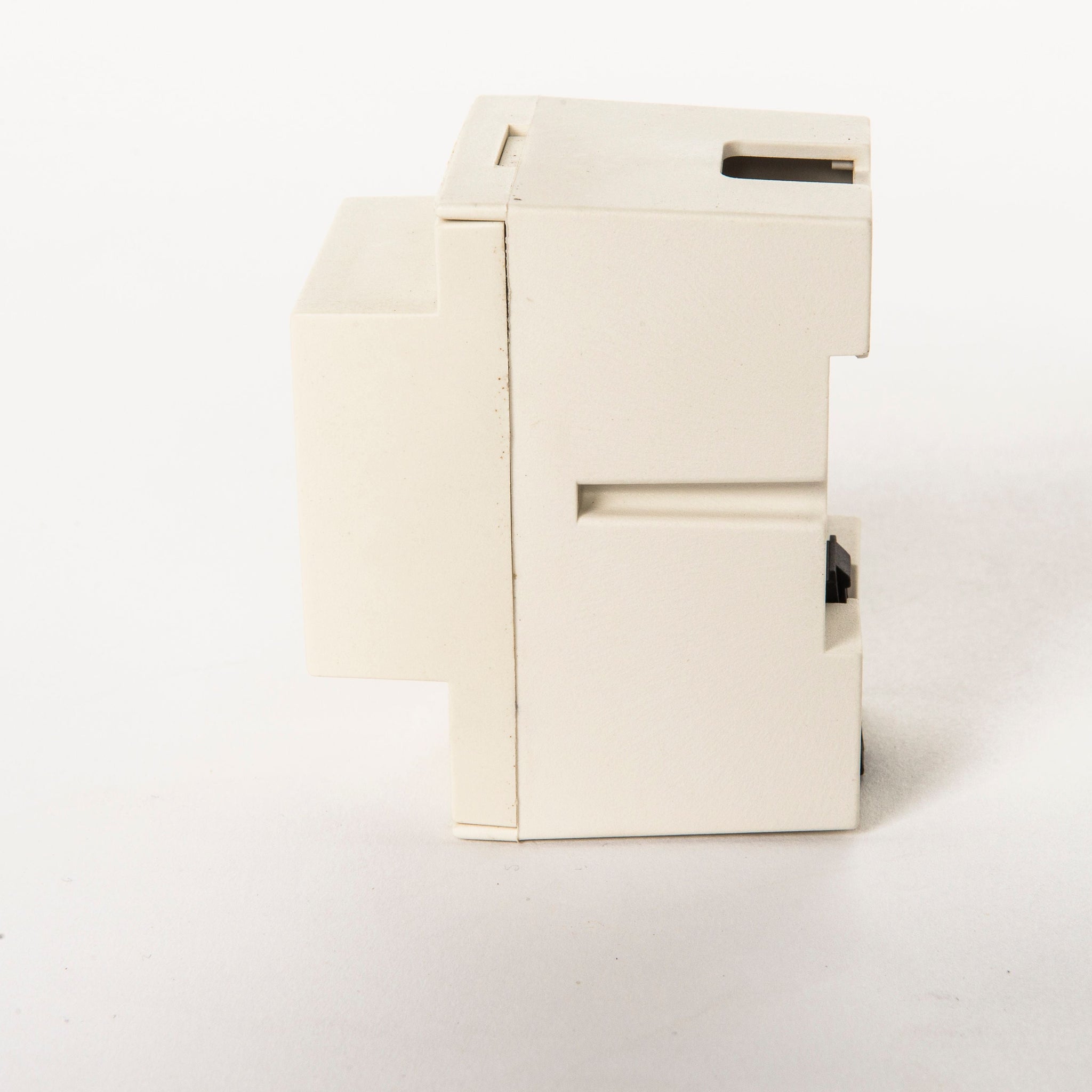 Din Rail Socket 10Amp 250V 1 Pole – fes-australia